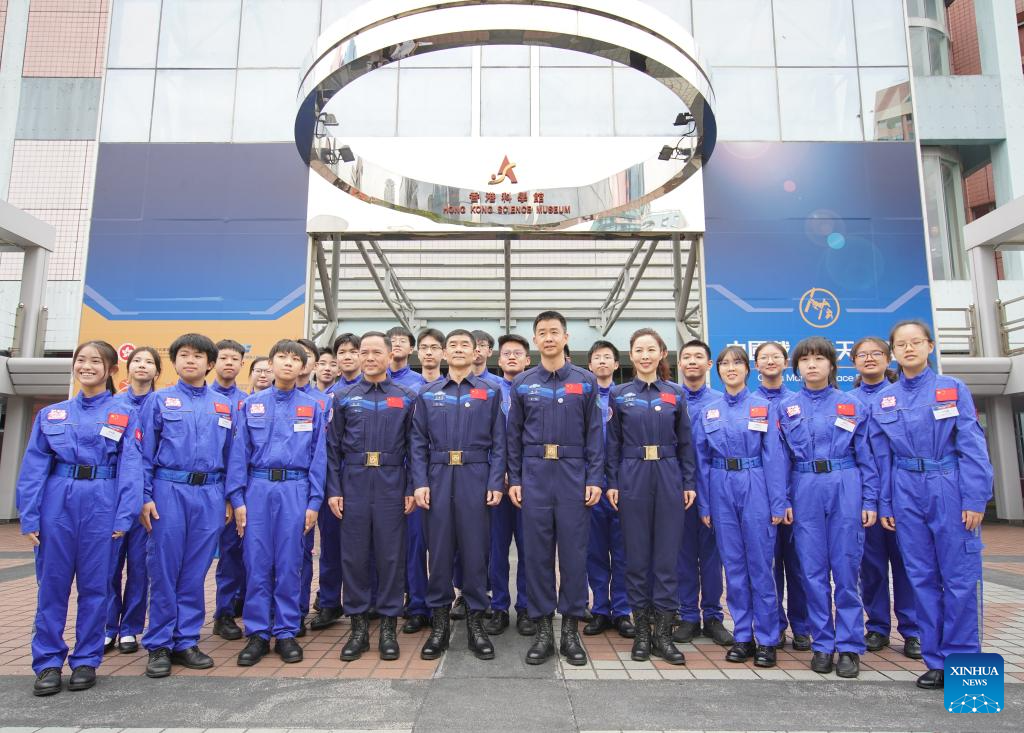 Exhibition on China's manned space program opens in Hong Kong-Xinhua