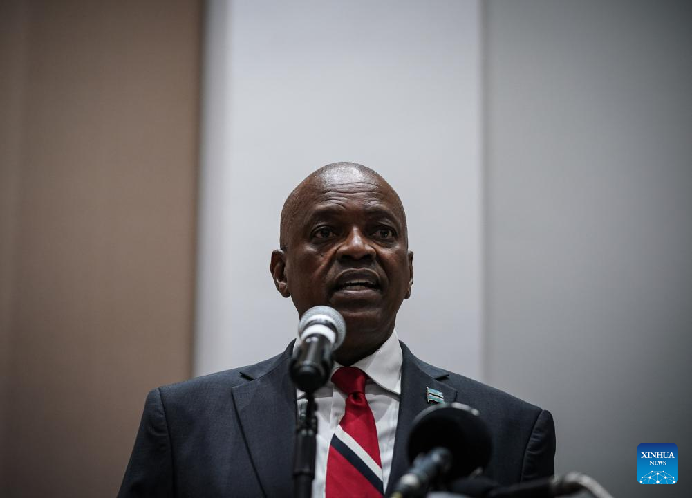 Incumbent President Mokgweetsi Masisi of Botswana concedes election ...