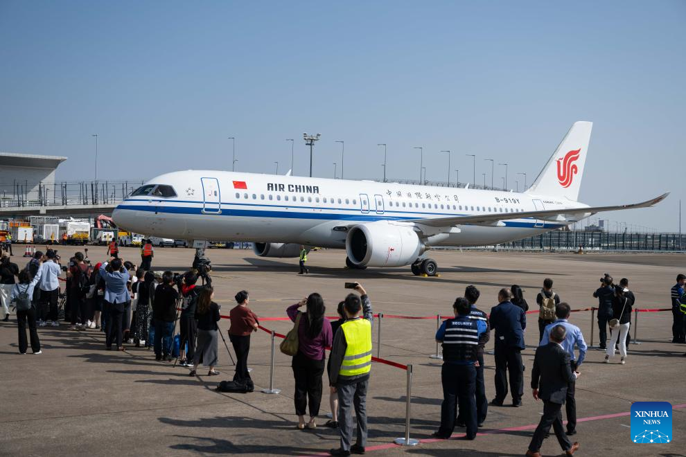 China's homegrown C919 aircraft makes debut in Macao SAR-Xinhua