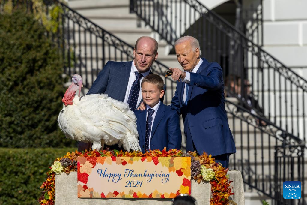 Biden attends National Thanksgiving Turkey Pardoning Ceremony at White ...