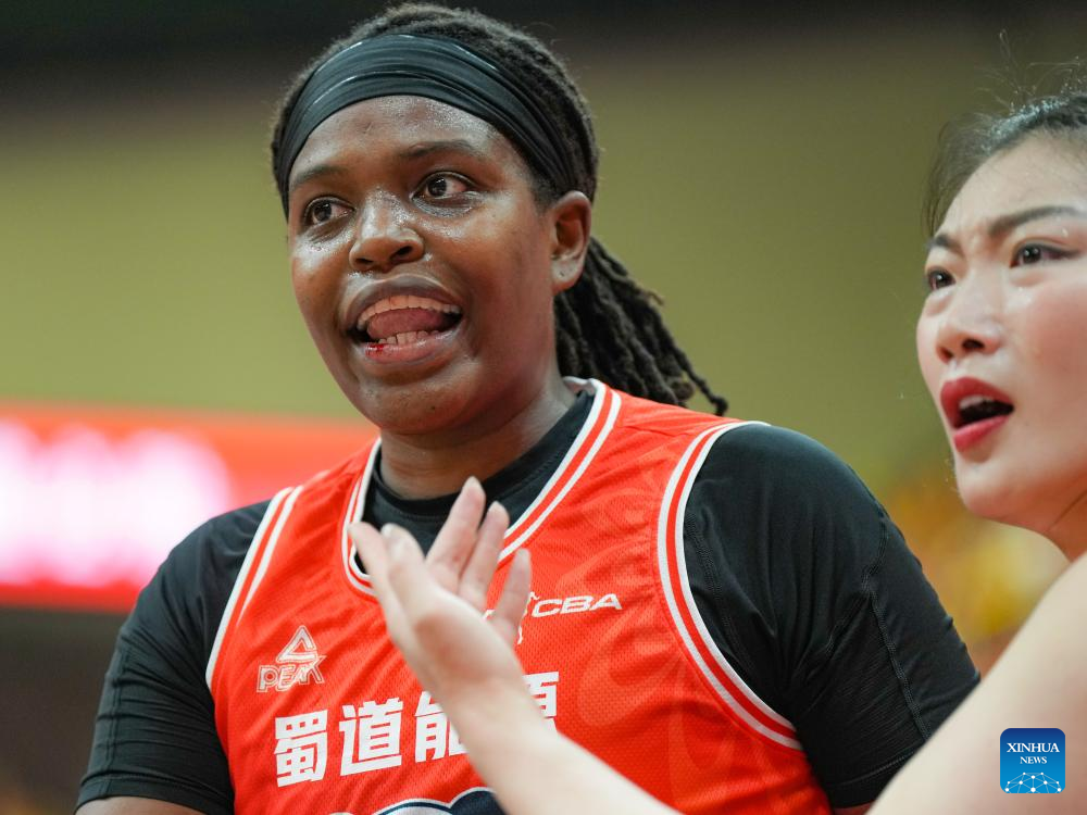 Dominant 1st half propels Sichuan to beat Dongguan in WCBA finals 3rd game-Xinhua